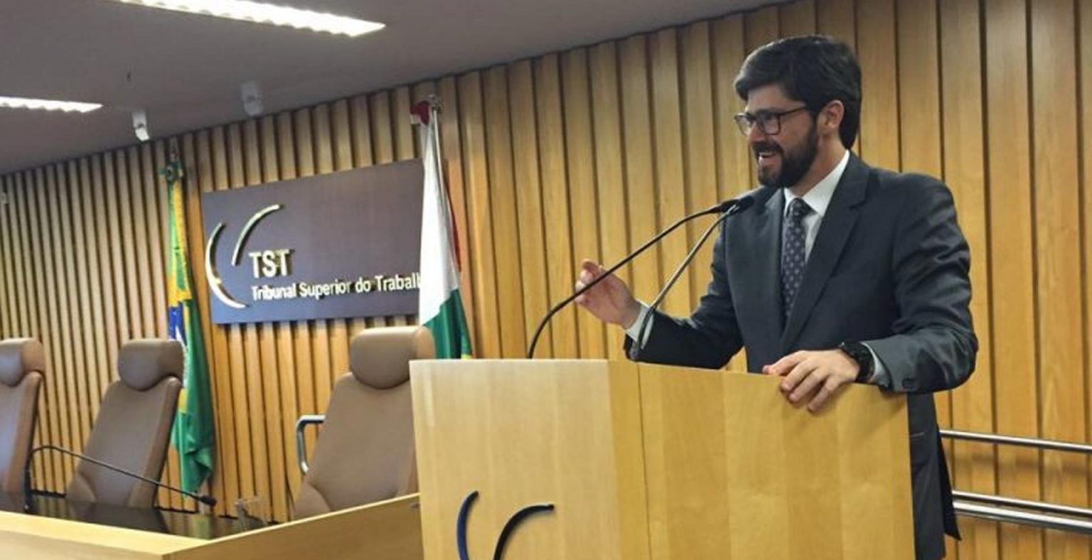 O sócio Daniel Neves palestra sobre Princípios Processuais no TST em ...